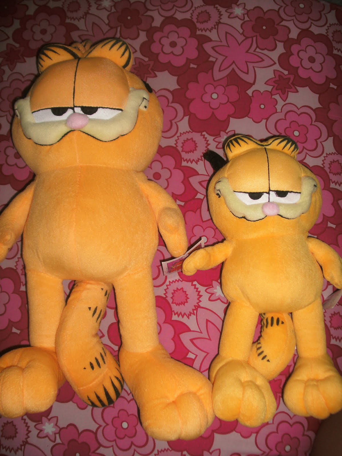 A Thousand Words in a Picture: Garfield Stuff toys