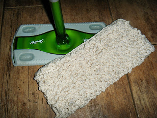 crunchy crochet: Swiffer Sweeper Cloth Crochet pattern