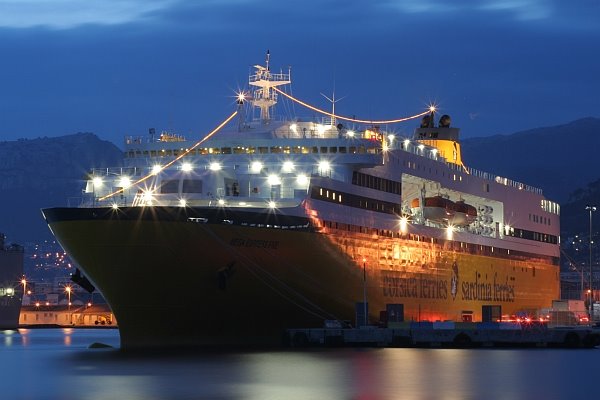 J-IMBERT TOULON: MEGA EXPRESS FIVE