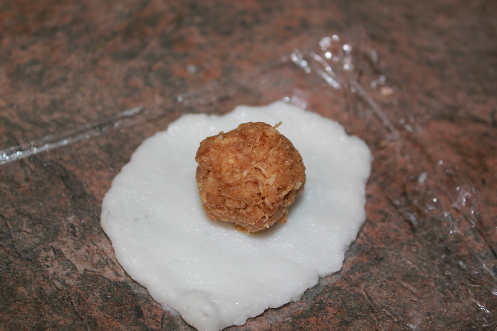 MAA ABHIRUCHI: మొదకలు: Modakalu- Steamed rice balls stuffed with ...