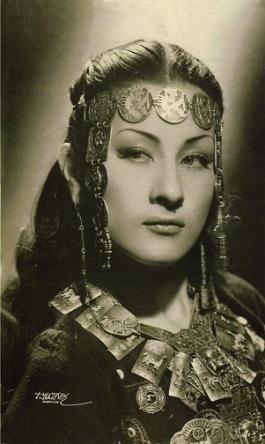 SAUVAGE: Yma Sumac, Peru OR Amy Camus, Brooklyn