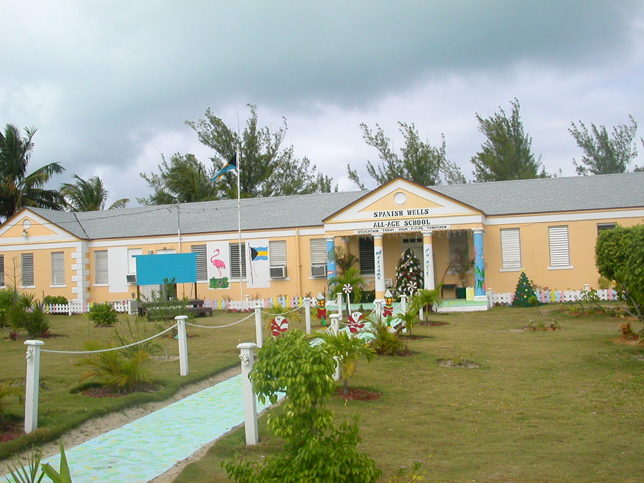 Blue Water Charters: Eleuthera & Spanish Wells