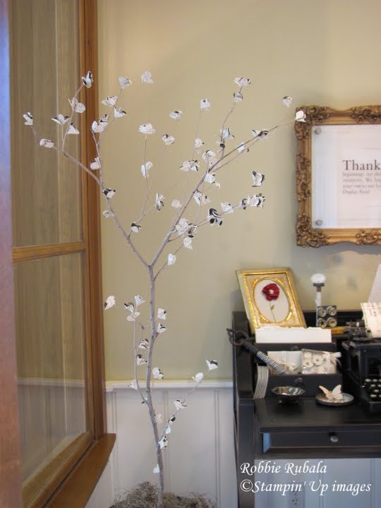 More decorating ideas and display boards - Creations in Paper