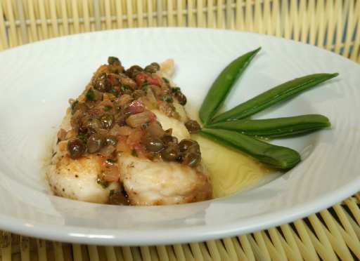 Healthy Eating: Halibut with lemon and caper sauce