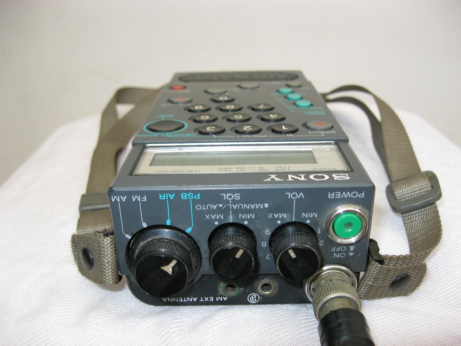 dbest-radio: Receiver SONY AIR-7 terjual