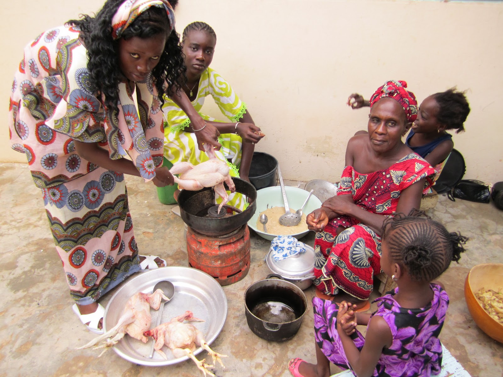 April in Senegal: Korité and Site Placements