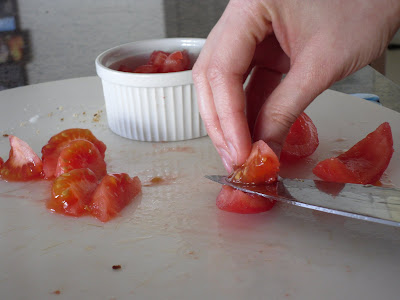 Yum-O-Rama: Where I Live to Eat!: Technique: Tomato Concassé