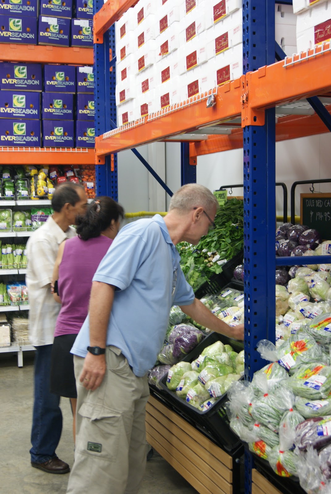 S & R opens it Cebu Branch