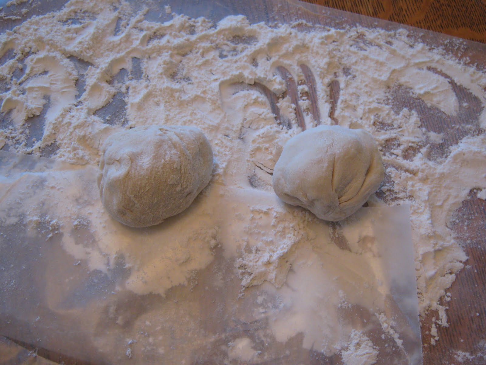 Almost Unschoolers: Bear Bread - Spheres and Fractions