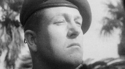 Daboudj1948: Ourida Meddad....Azeffoun les environs....La Casbah