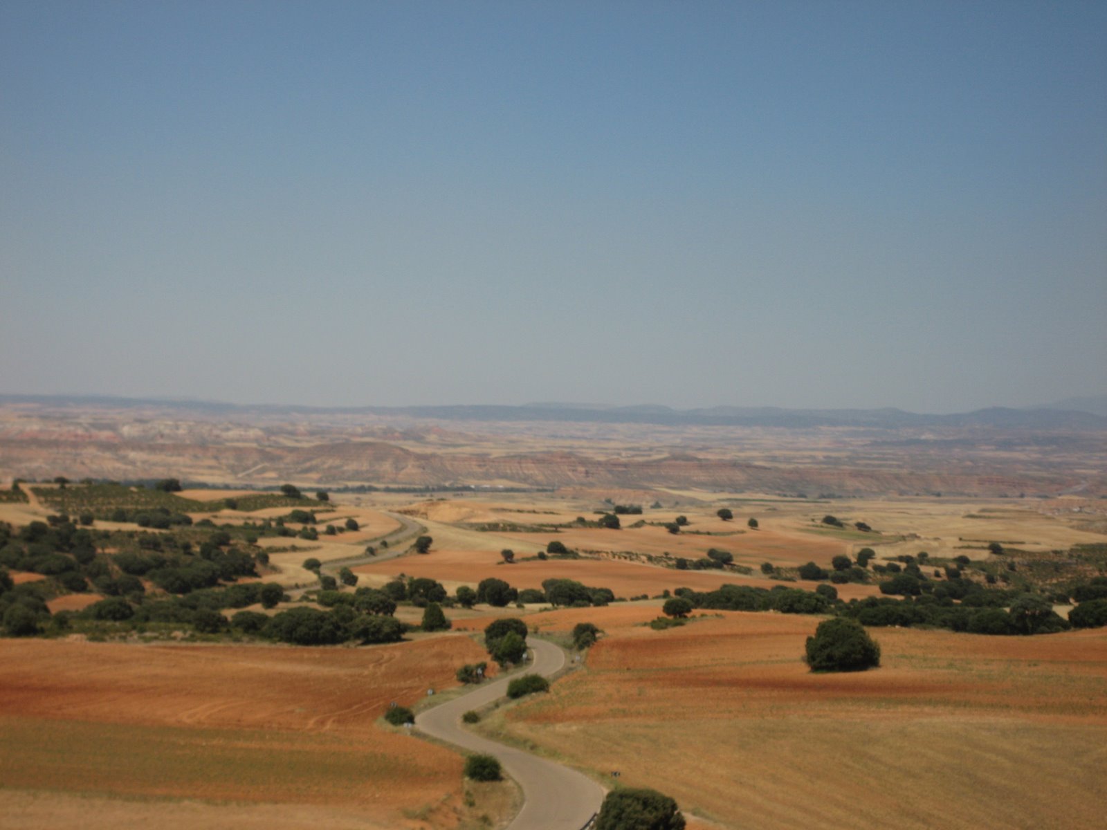 Visual Arts Blog: Contour Drawing - Cross-Hatching Landscape