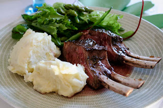 Sushia ja sattumia: Pääsiäisen karitsaa ja muuta mukavaa