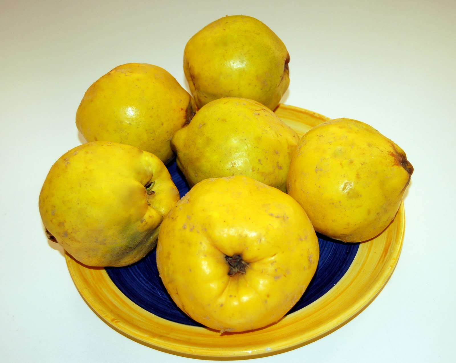 LA COCINA DE TRINI ALTEA: DULCE DE MEMBRILLO