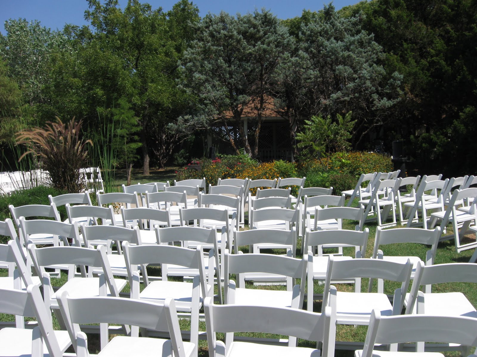 Walnut Creek Chapel: Amber Cook & Dennis Keith Metz at their Outdoor ...