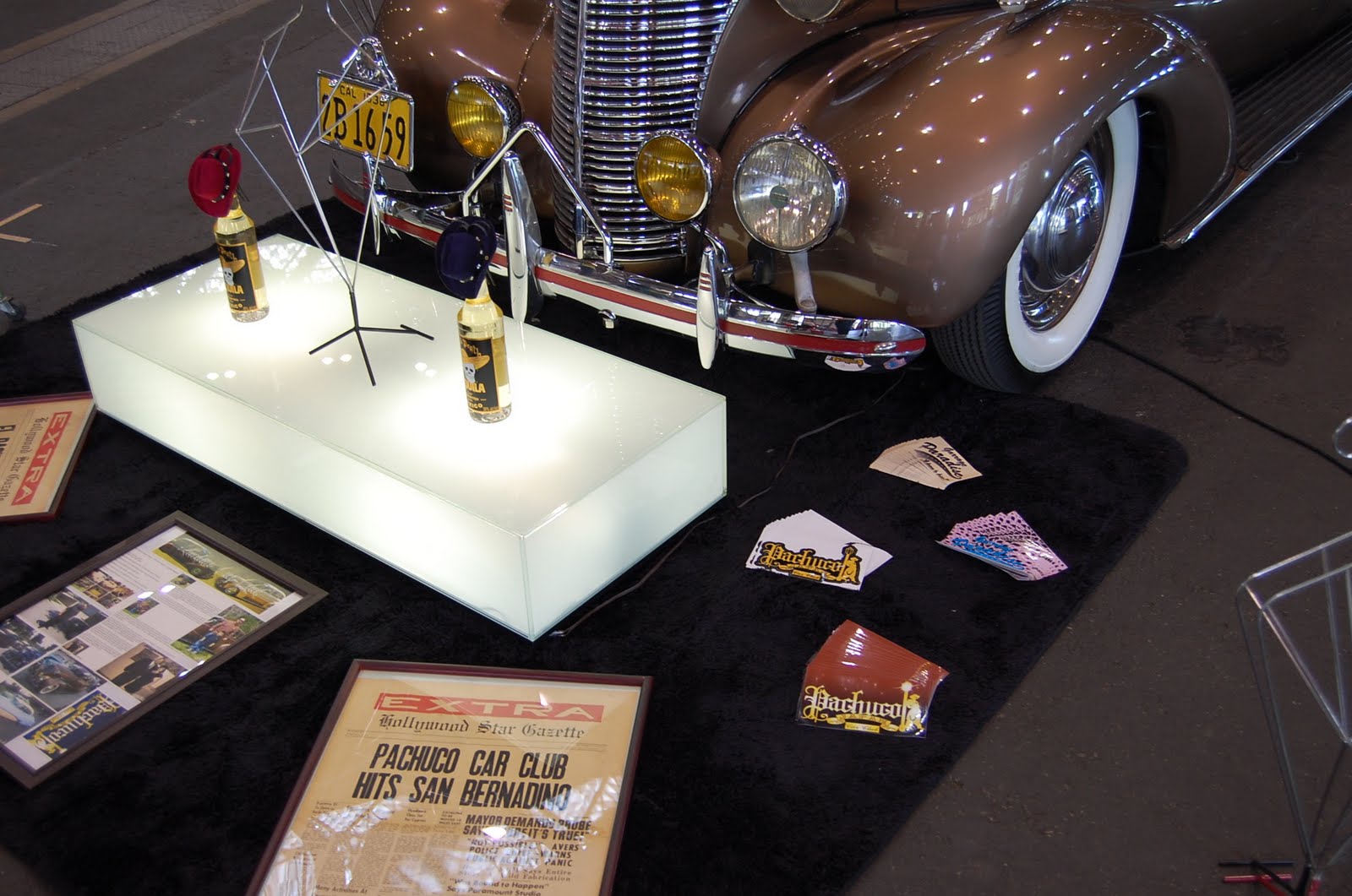 Travel With Tony And Bettina Maxi Goes To The Japanese Lowrider Car Show 3579