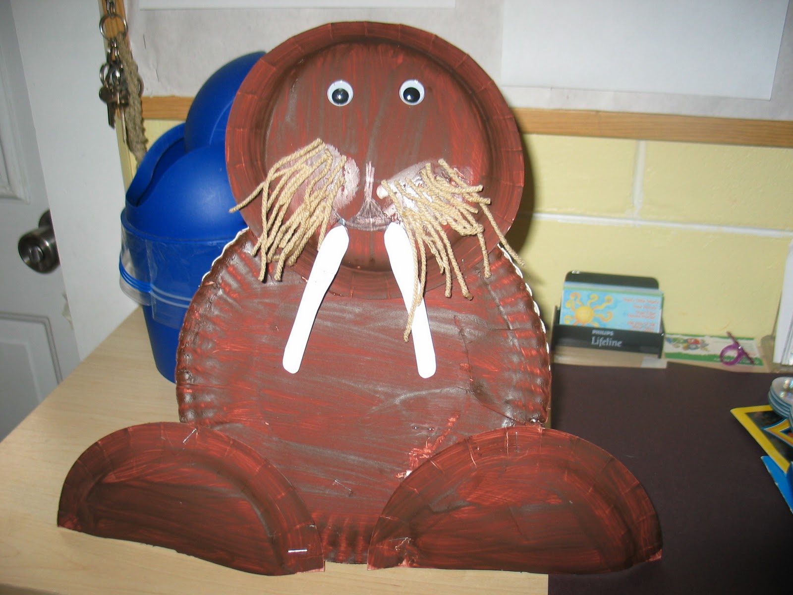 Angel's Little Angel's Home Daycare: Paper Plate Walrus. :)