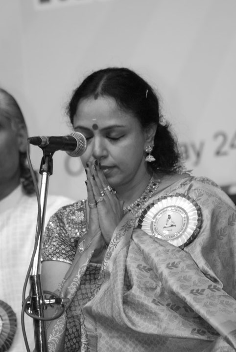 Carnatic Music Mumbai: Smt Sudha Raghunathan conferred Sangeetha Kokila ...
