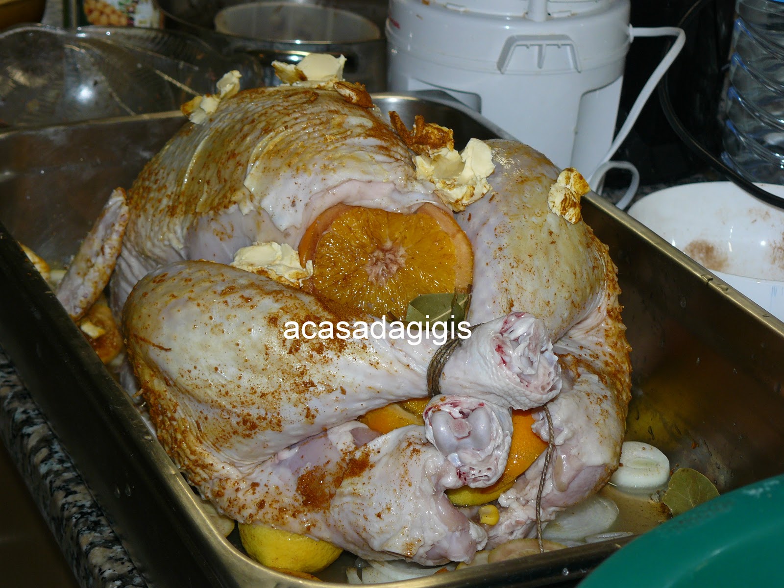 A casa da gigis: Peru Recheado no Forno a Lenha