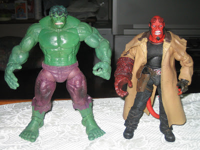 Rory's Toy Den and Reviews: Hellboy 2 movie figure from Neca