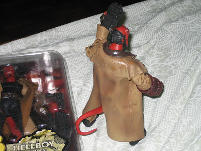 Rory's Toy Den and Reviews: Hellboy 2 movie figure from Neca
