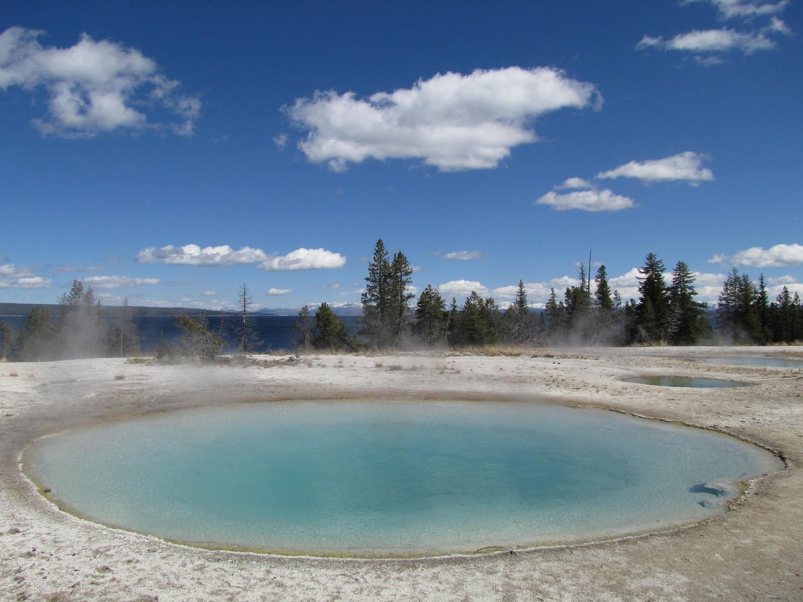 one.year.trip: Yellowstone: The Grand Loop Road