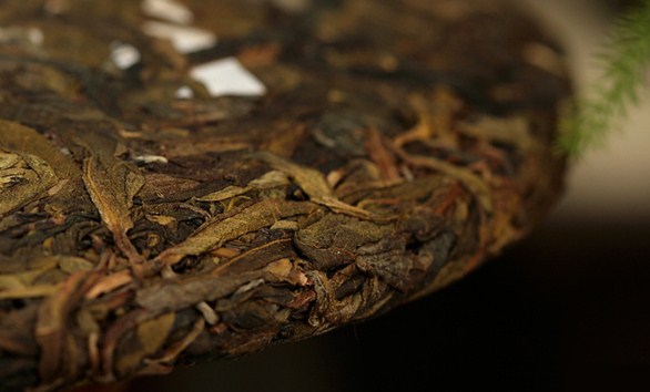 Cha Qu 茶趣: How to identify the differences between raw puerh and cooked ...