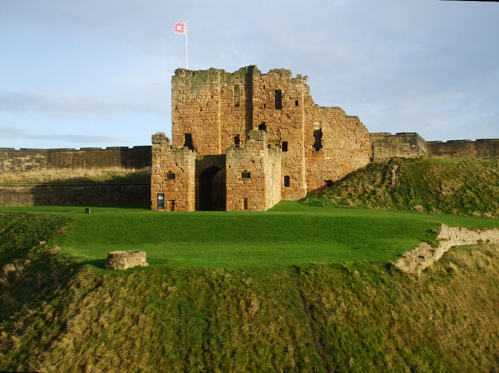 Photographs Of Newcastle: Tynemouth Castle and Priory