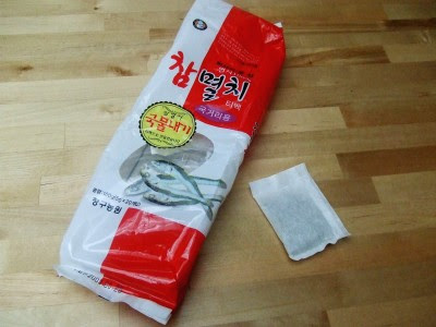 Jaehyun Korean Ingredients: Dried Anchovy Pack (마른 멸치팩=MaReun MyeolChi ...