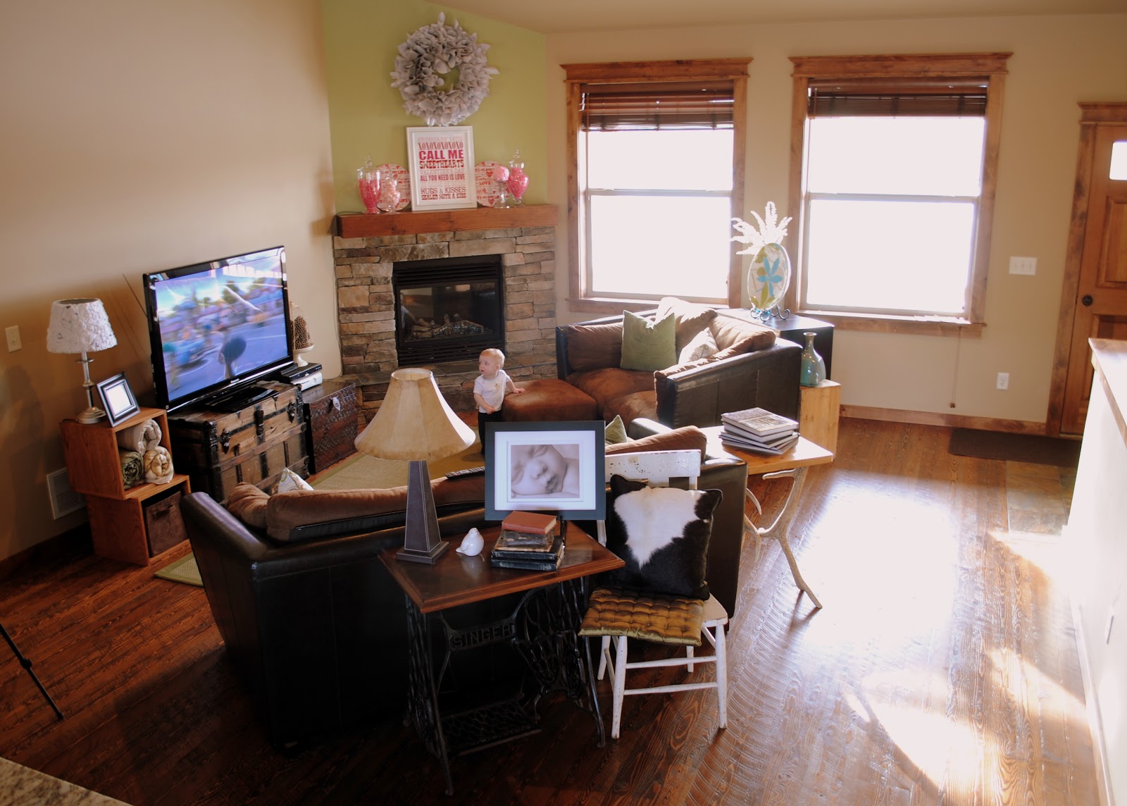 Spunky Junky: Spunky Junky's Living Room