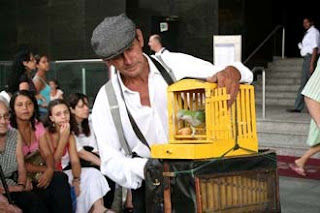 Companhia Teatral Realejo: O que é um realejo?