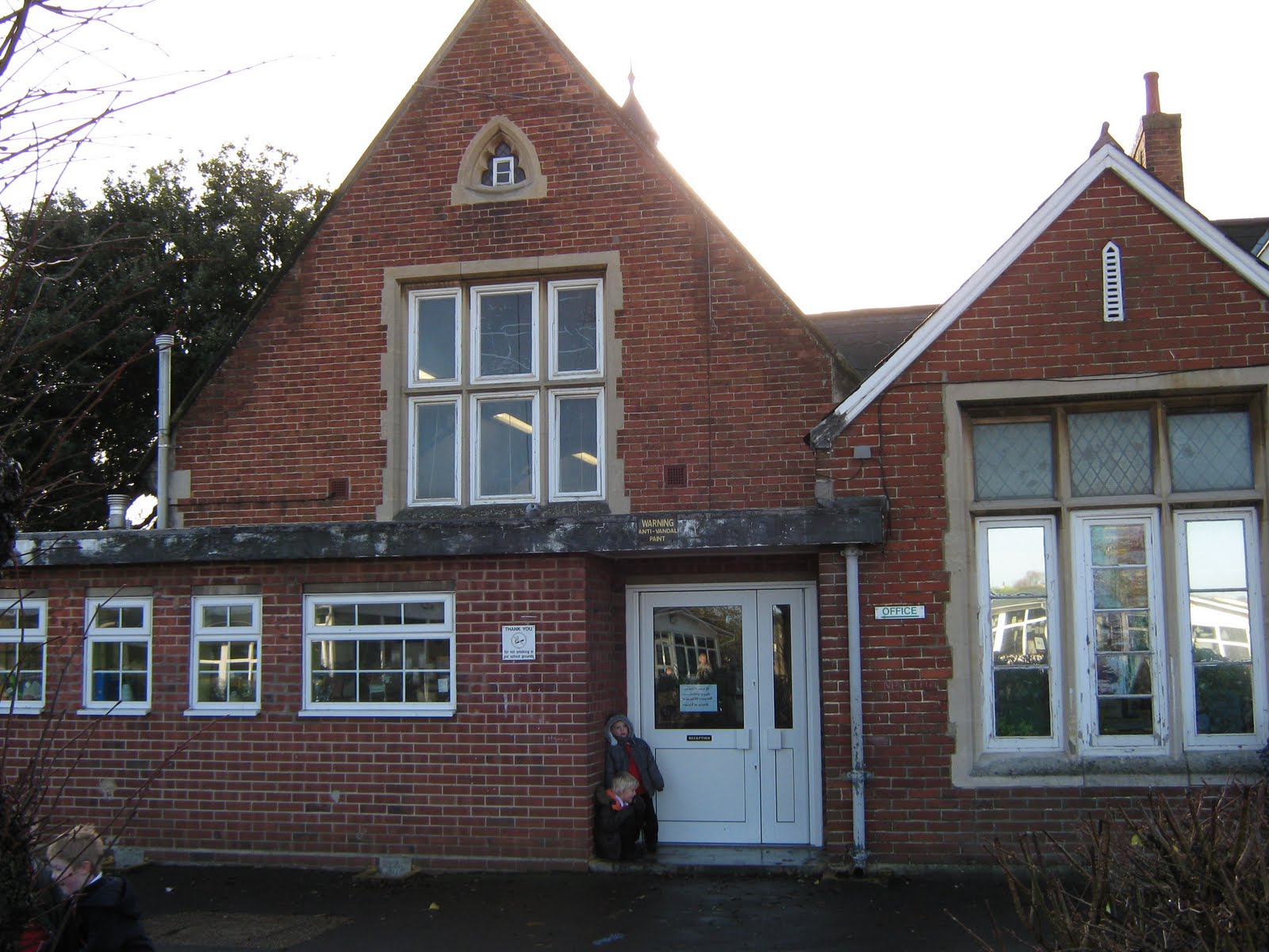 Redbridge Primary - Everybody Writes