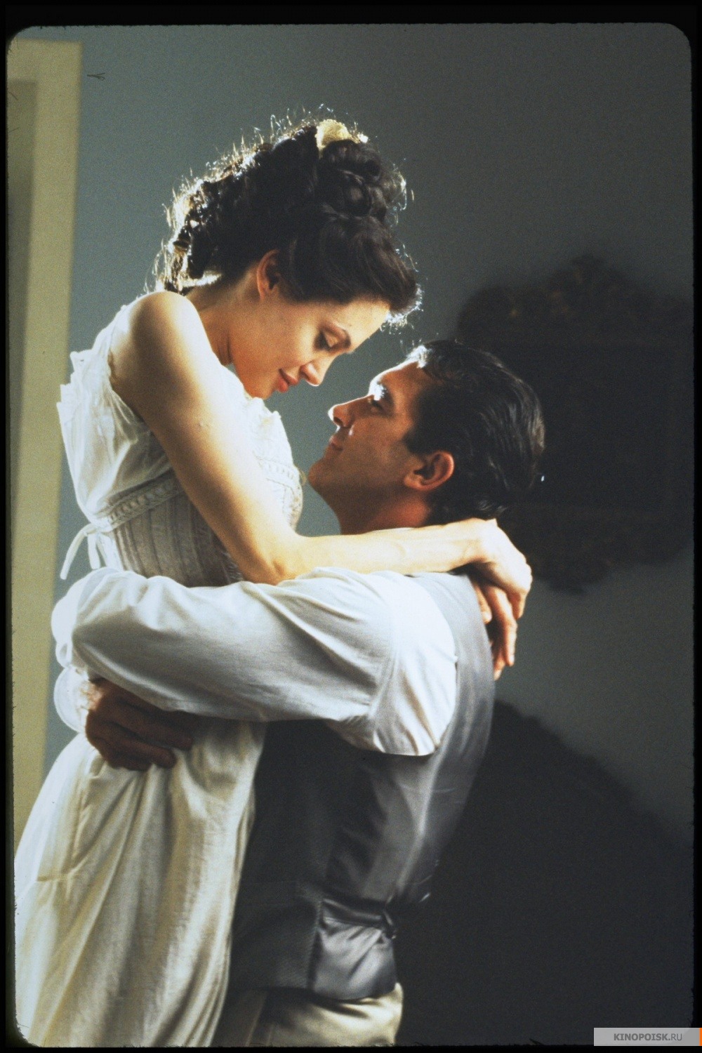 FILMY KOSTIUMOWE: Original Sin (2001)