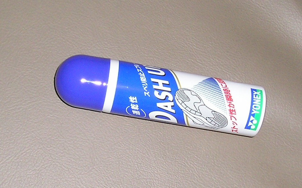Badminton Research: Yonex shoe sole spray (Dash-up)