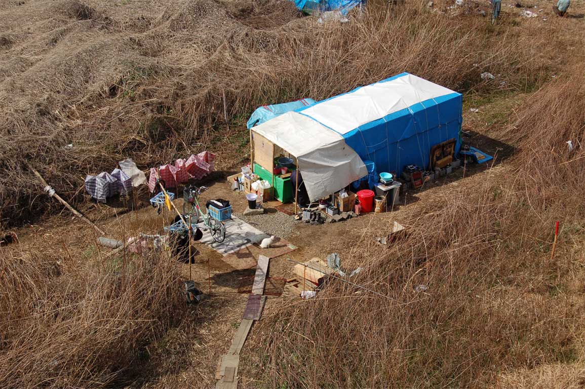 The Perfect Slum: Slum, the Vernacular Architecture of Swelling Cities