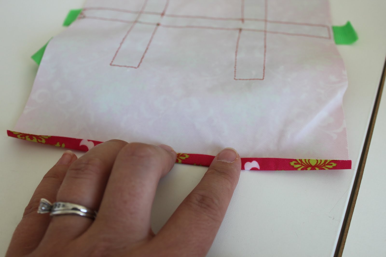 Obsessively Stitching: Dollar Dolly Duffel Bag! -- TUTORIAL