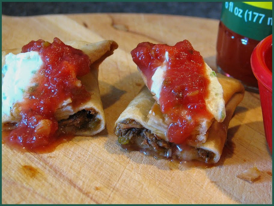 Fat Johnny's Front Porch: Smoked Beef/White Cheddar Mini Chimis