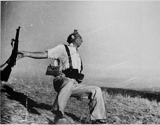 David's English Class: Falling Soldier