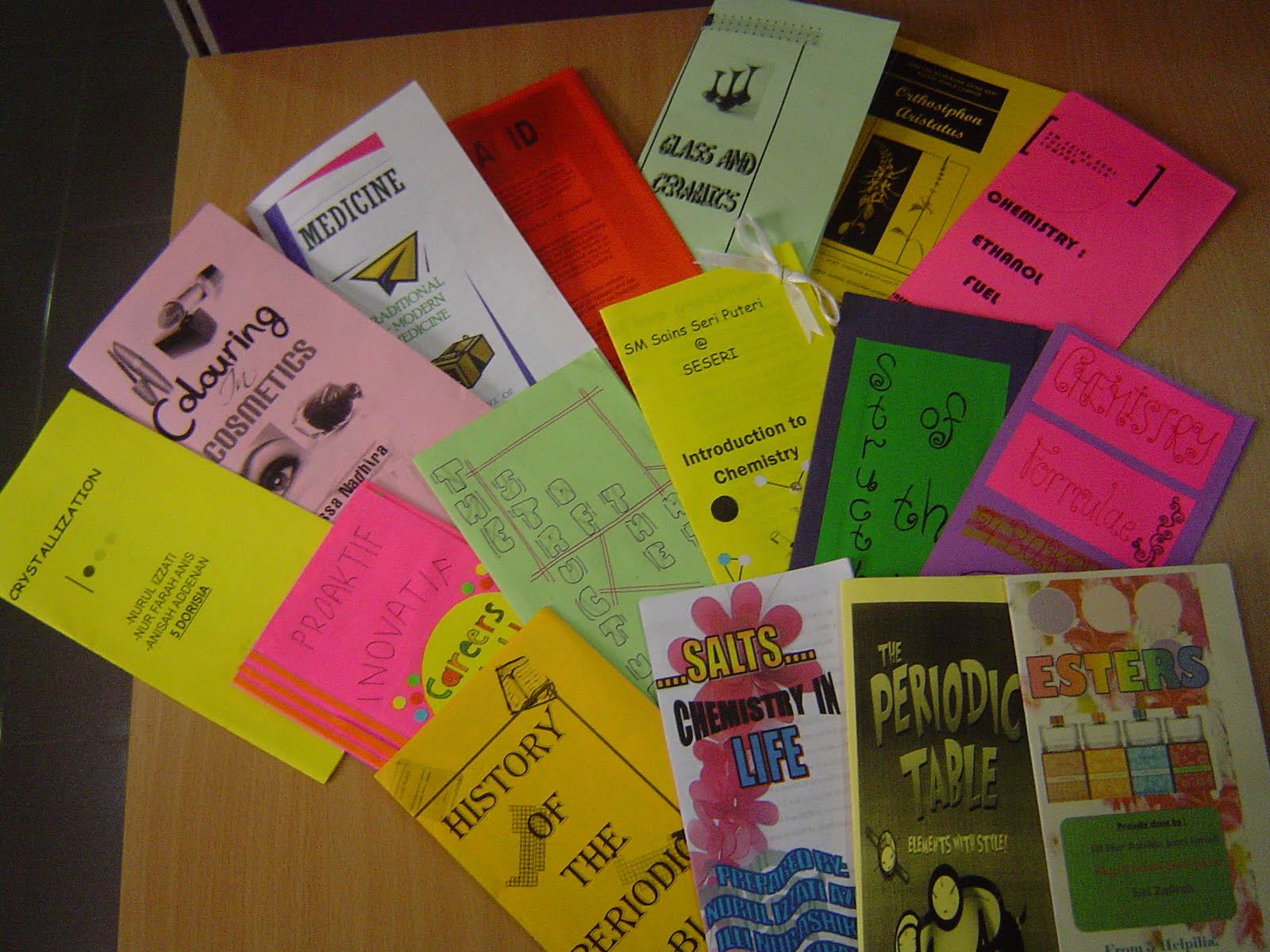 chem2U: Chemistry Pamphlet Design Competition - Sc & Tech Week 2010