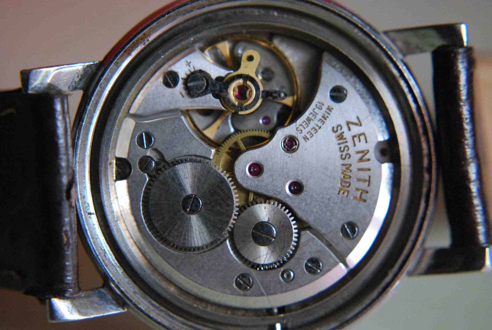 Watch Me And You: ZENITH 2400 (SOLD)