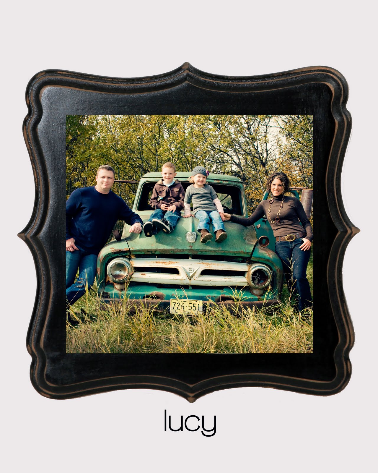 Nicole Lowe Photography: Beautiful Custom Frames