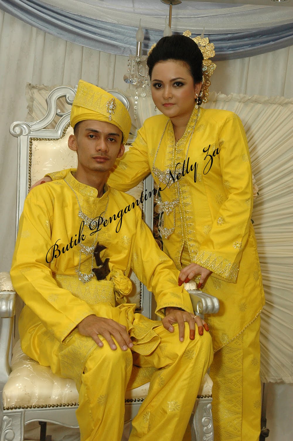 Butik Pengantin Nelly Za: Lace Grey + Silver dan Songket Bunga Tabur ...