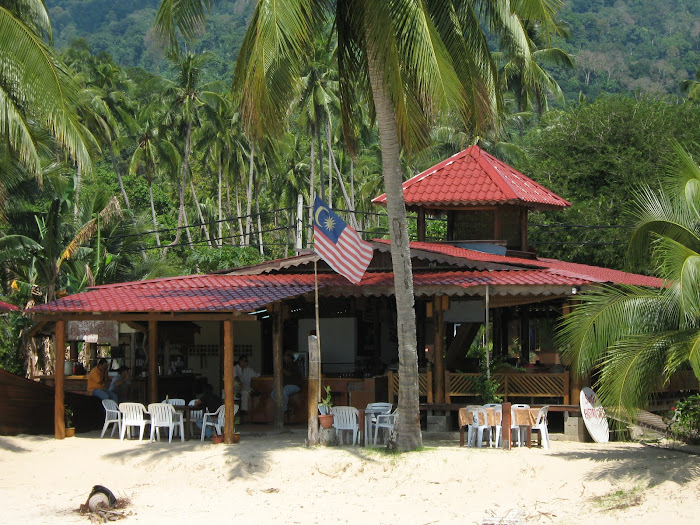 TIOMAN ISLAND PAHANG: Mukut Village Tioman Island