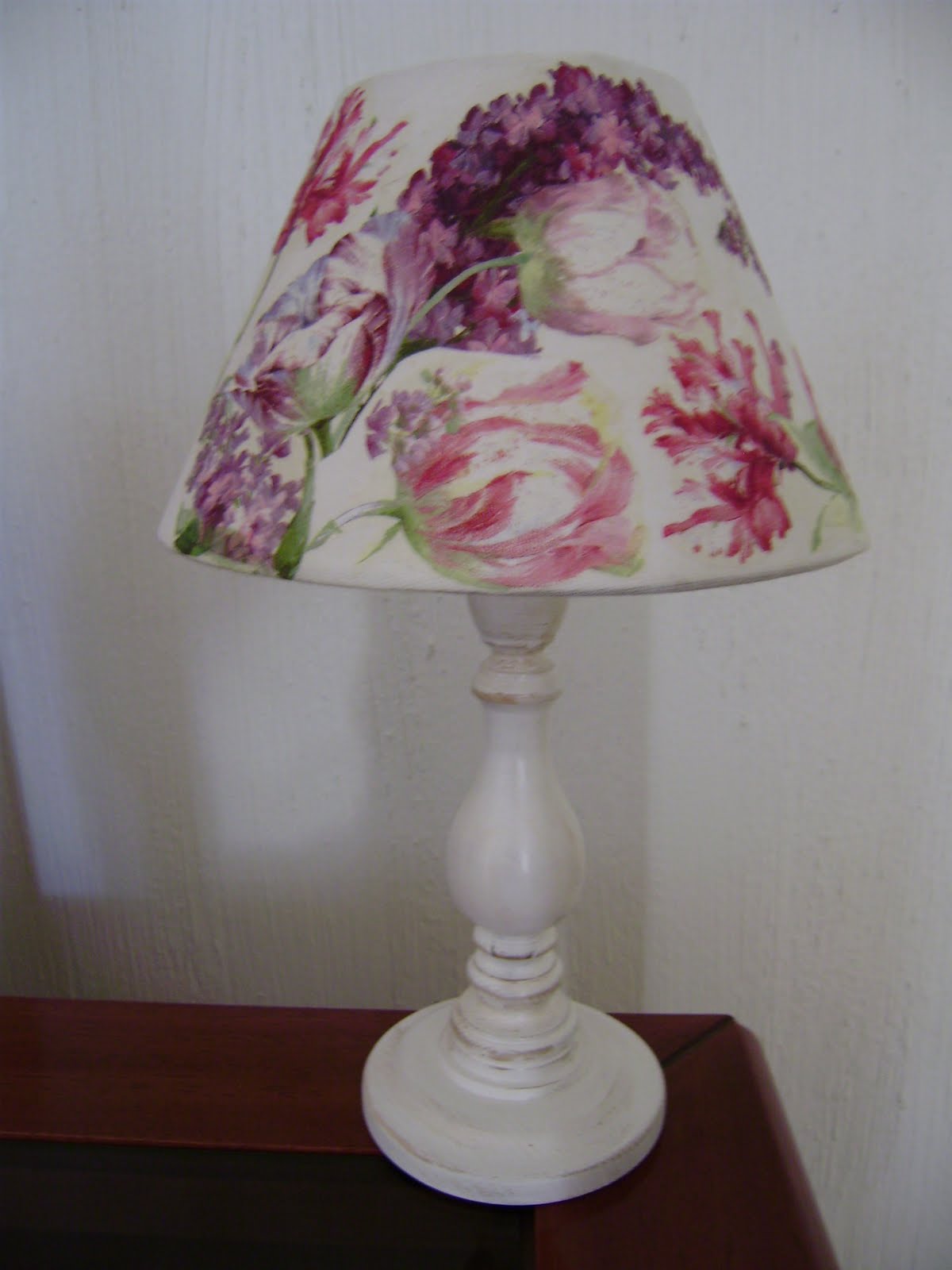 Laura Baird Bijoux & Criatividade: Abajour florido