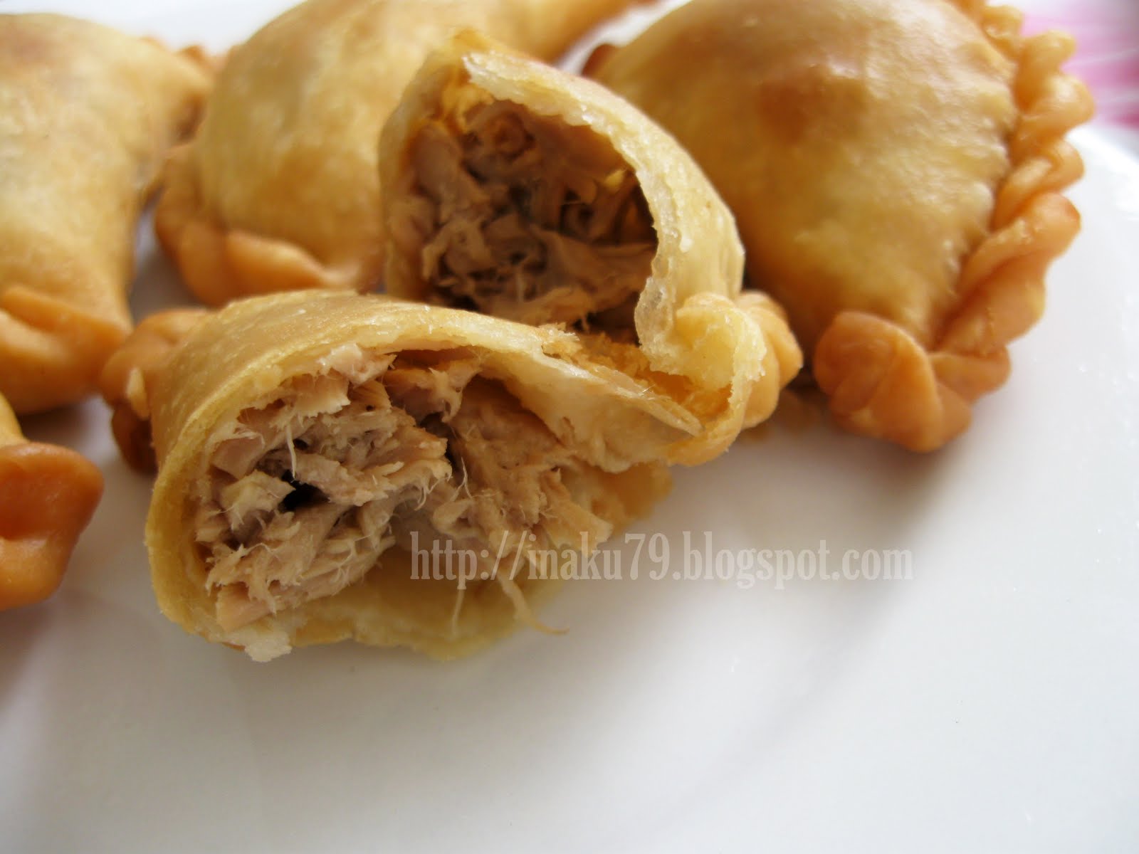 INAKU'S NOTES: KARIPAP SARDIN DAN TUNA