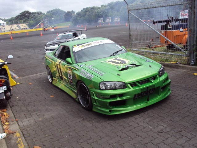 zerofighter.co.nz: v r34