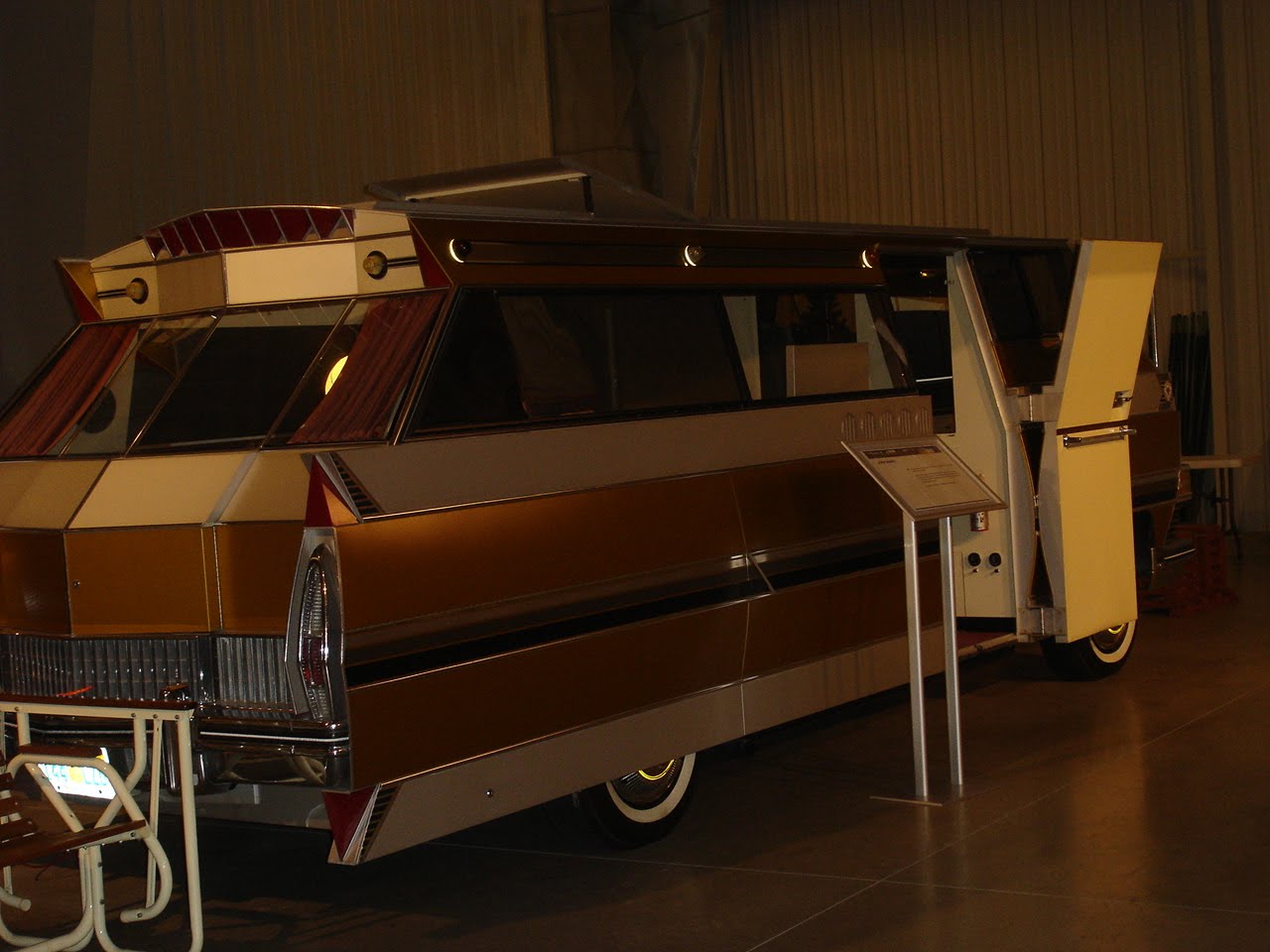 Reet On the Road: RV Hall of Fame Museum and Library, Elkhart, IN