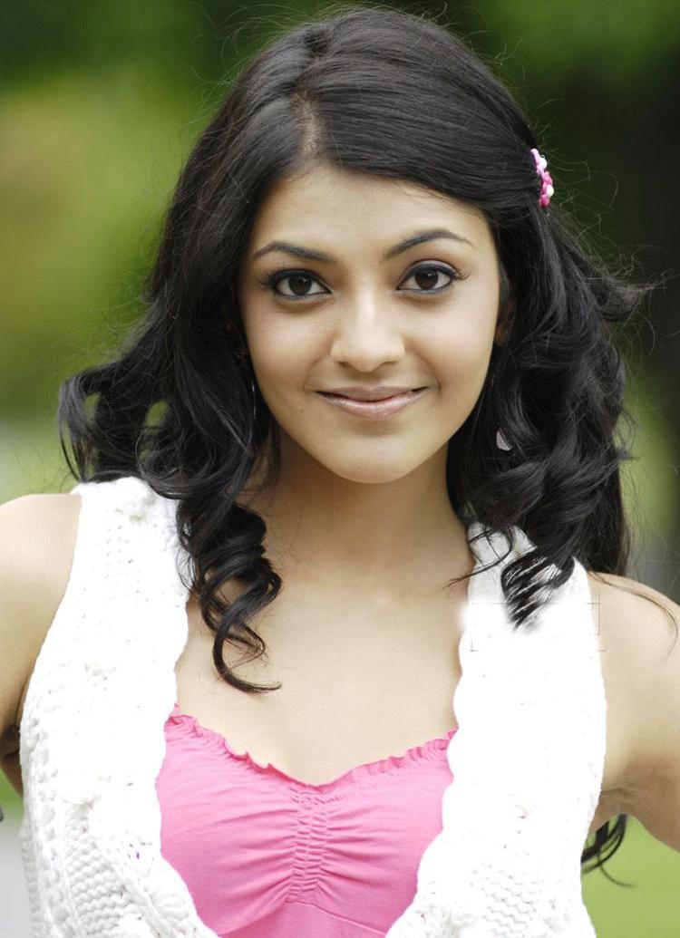 Kajal Agarwal Photos: Kajal Agarwal Beautiful Photos