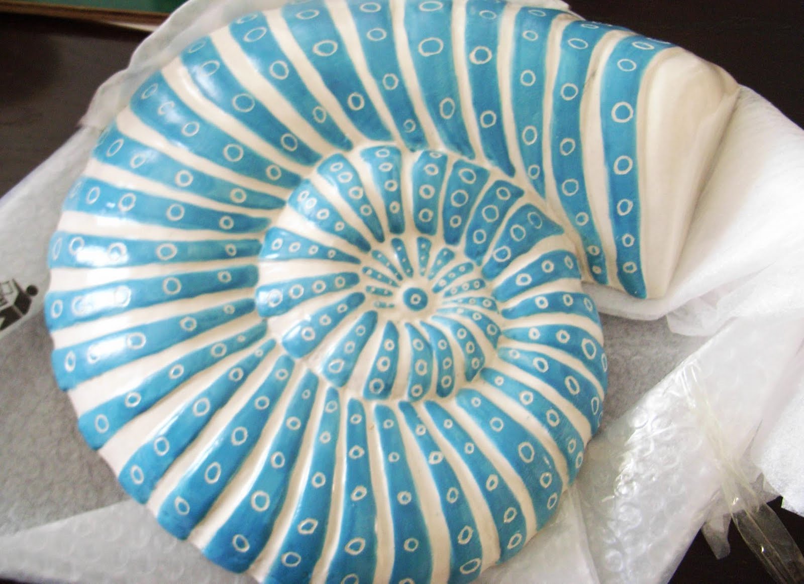 Lydia Nicholson: Ceramic shells