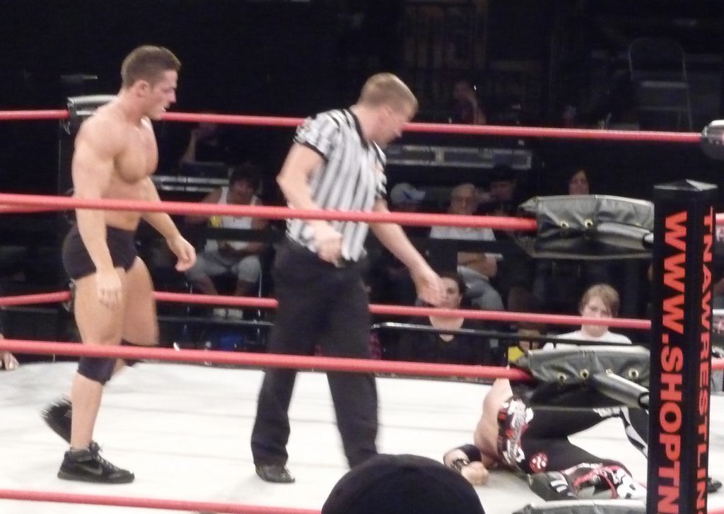 Beefcakes of Wrestling: Jessie Godderz vs. Alex Shelley