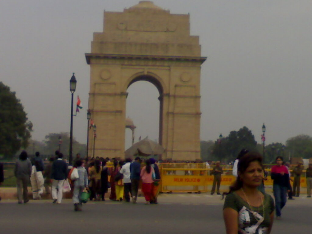Visit India: India Gate (At Early Morning In Fog)